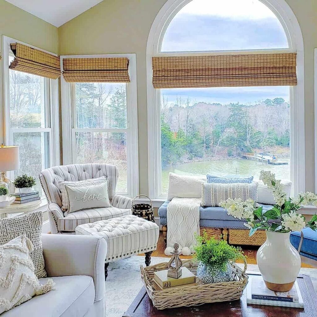 35 Beautiful Living Room Window Treatments You’ll Love -Architectural ...