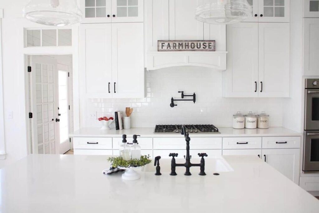 32 Stylish Black Kitchen Handle Ideas for Any Decor -Architectural ...