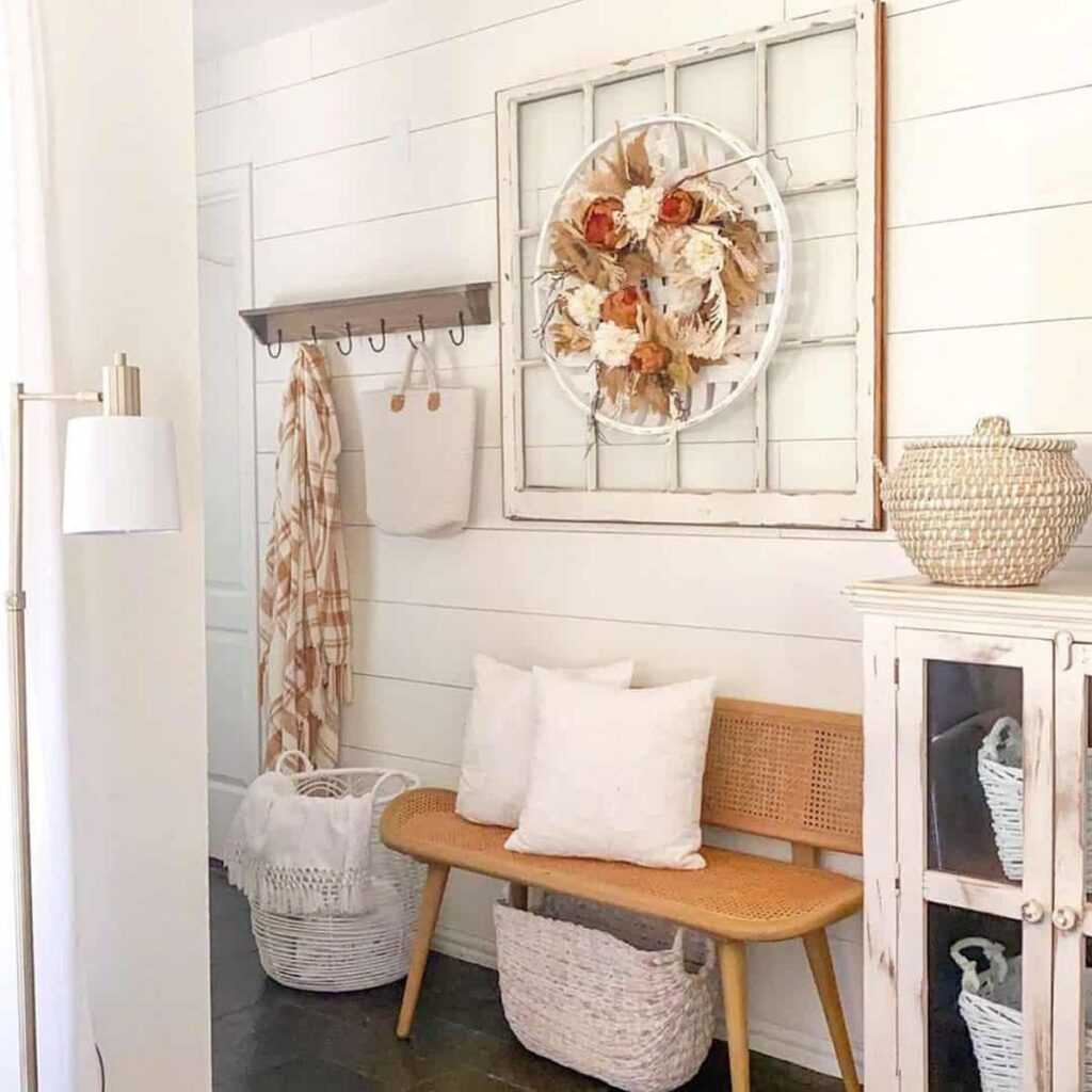 51 Ideal Farmhouse Entry Bench for a Warm Welcome -Architectural Foundation