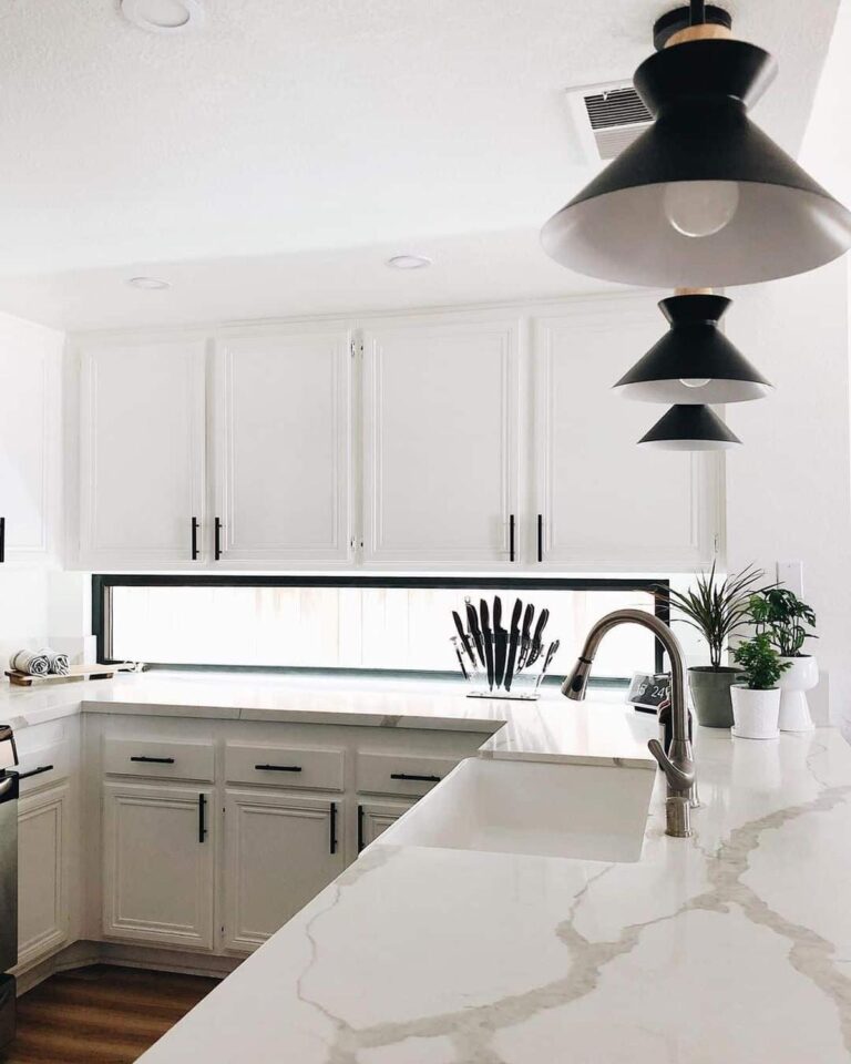 25 Sleek All White Kitchens for Modern Style -Architectural Foundation
