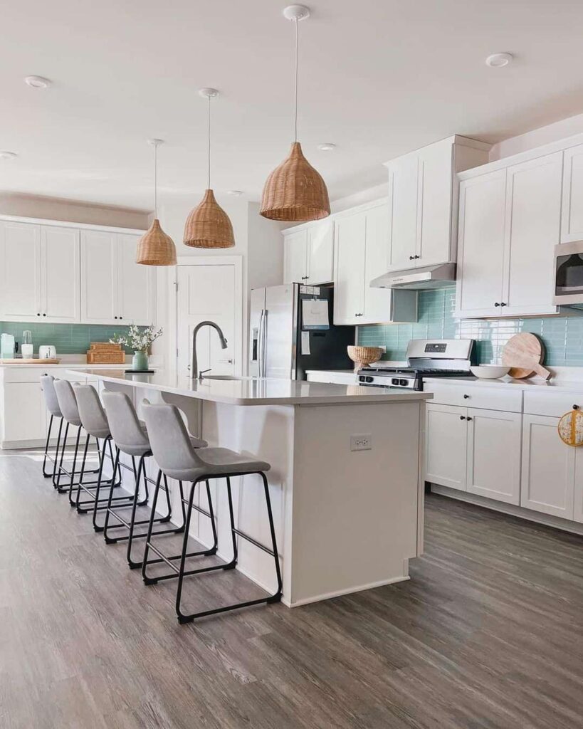 16 Bold Colored Backsplash Ideas to Add Personality -Architectural ...