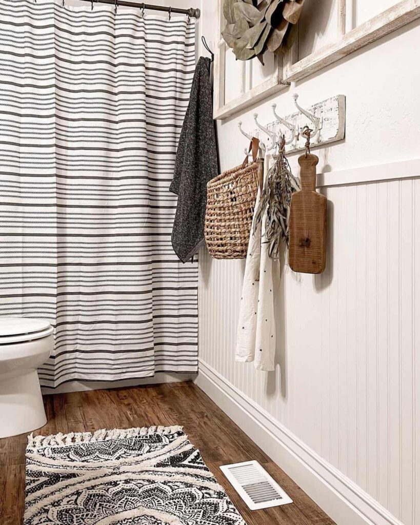 28 Unique Beadboard Wainscoting Ideas for a Cozy Feel -Architectural ...