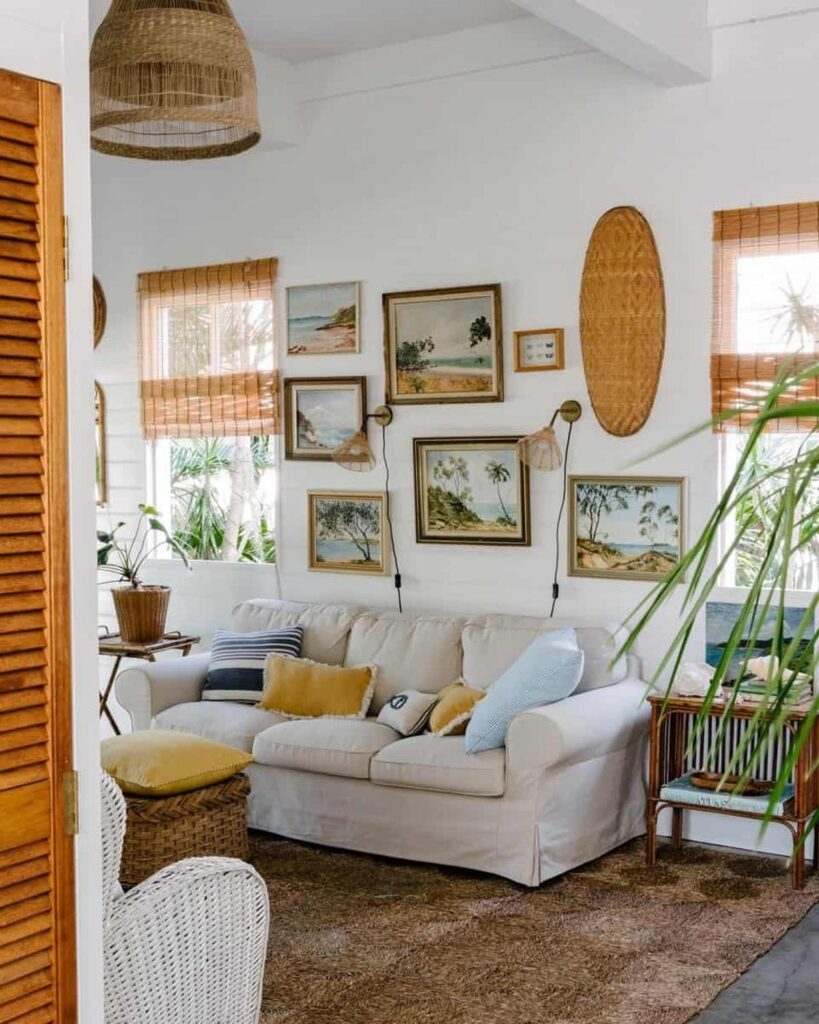 24 Wall Collage Layouts for a Unique Room Display -Architectural Foundation