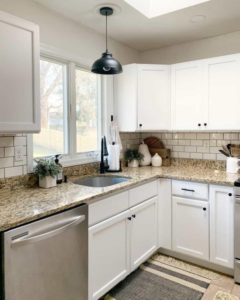 34 Kitchen Windows Over Sink Ideas to Let in the Light -Architectural ...