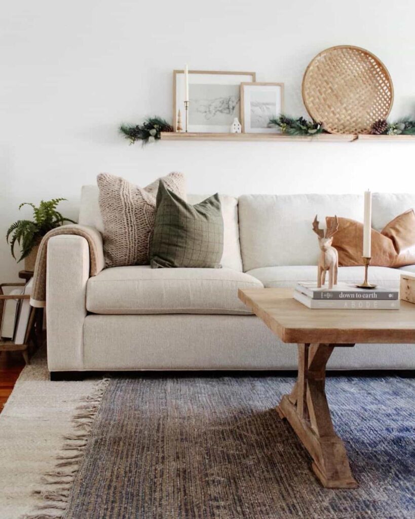 35 Stylish Picture Ledge Ideas to Showcase Your Photo -Architectural ...