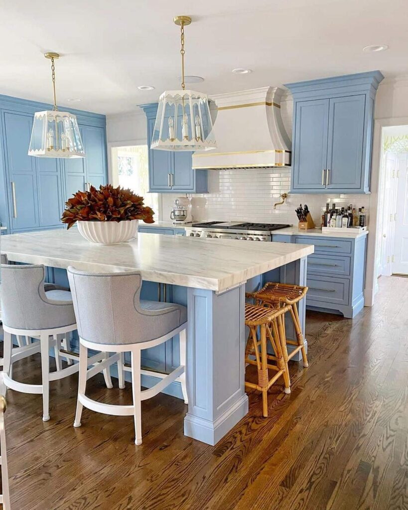 23 Eye-Catching Farmhouse Blue Kitchen Cabinets to Adore -Architectural ...