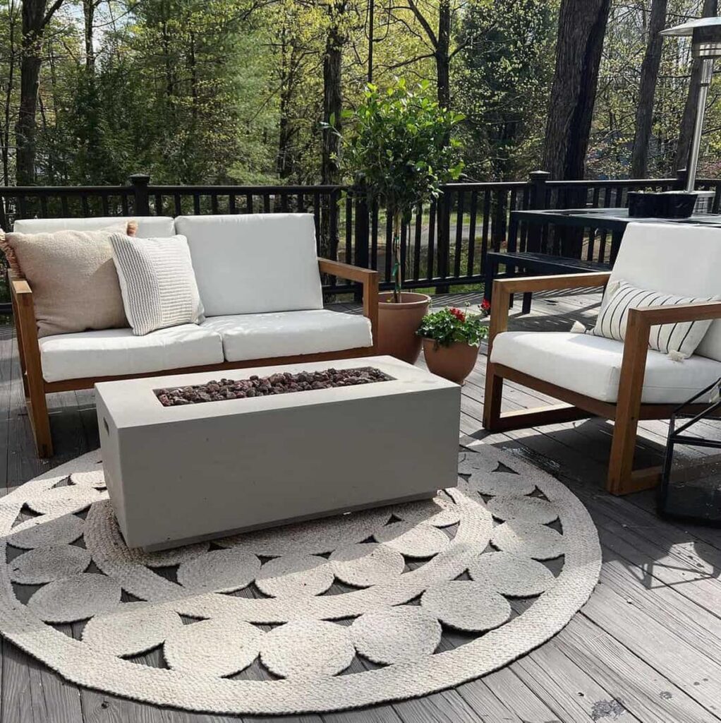 26 Inspiring Outdoor Sitting Ideas for Any Yard -Architectural Foundation