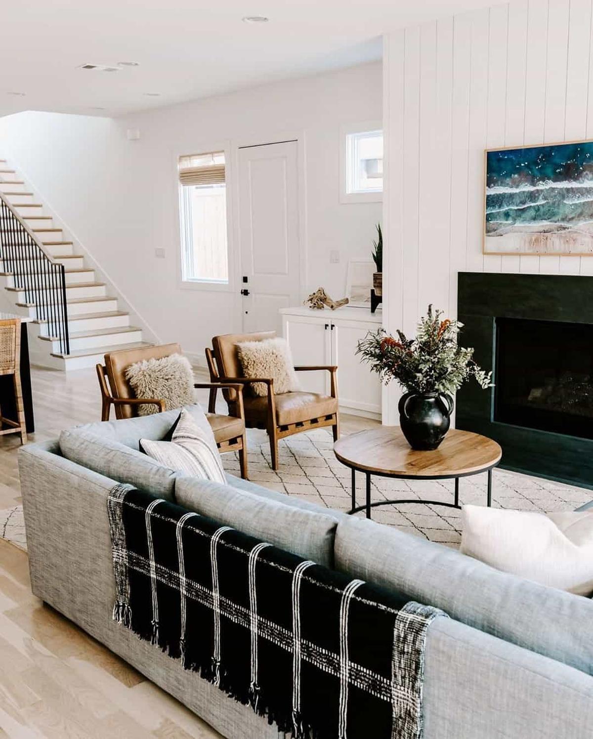 12 Best Ways to Decorate the Back of Your Couch -Architectural Foundation