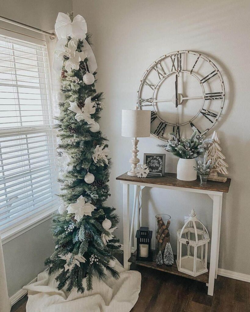 33 Slim Christmas Tree Decorating Ideas for Smaller Spaces ...