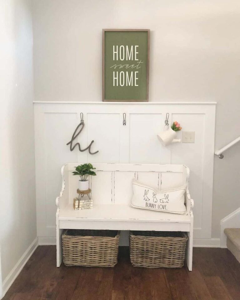 24 White Wainscoting Ideas for a Classic Touch -Architectural Foundation