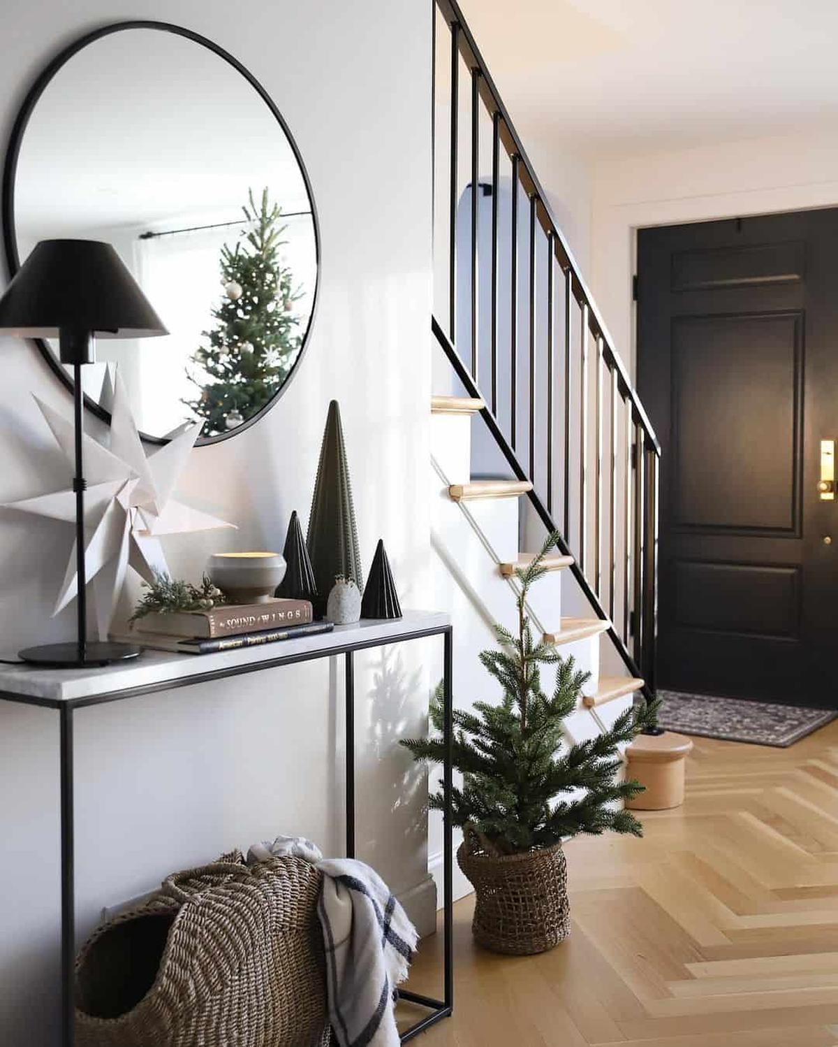18 Under Stairs Console Table Ideas to Maximize Space -Architectural ...