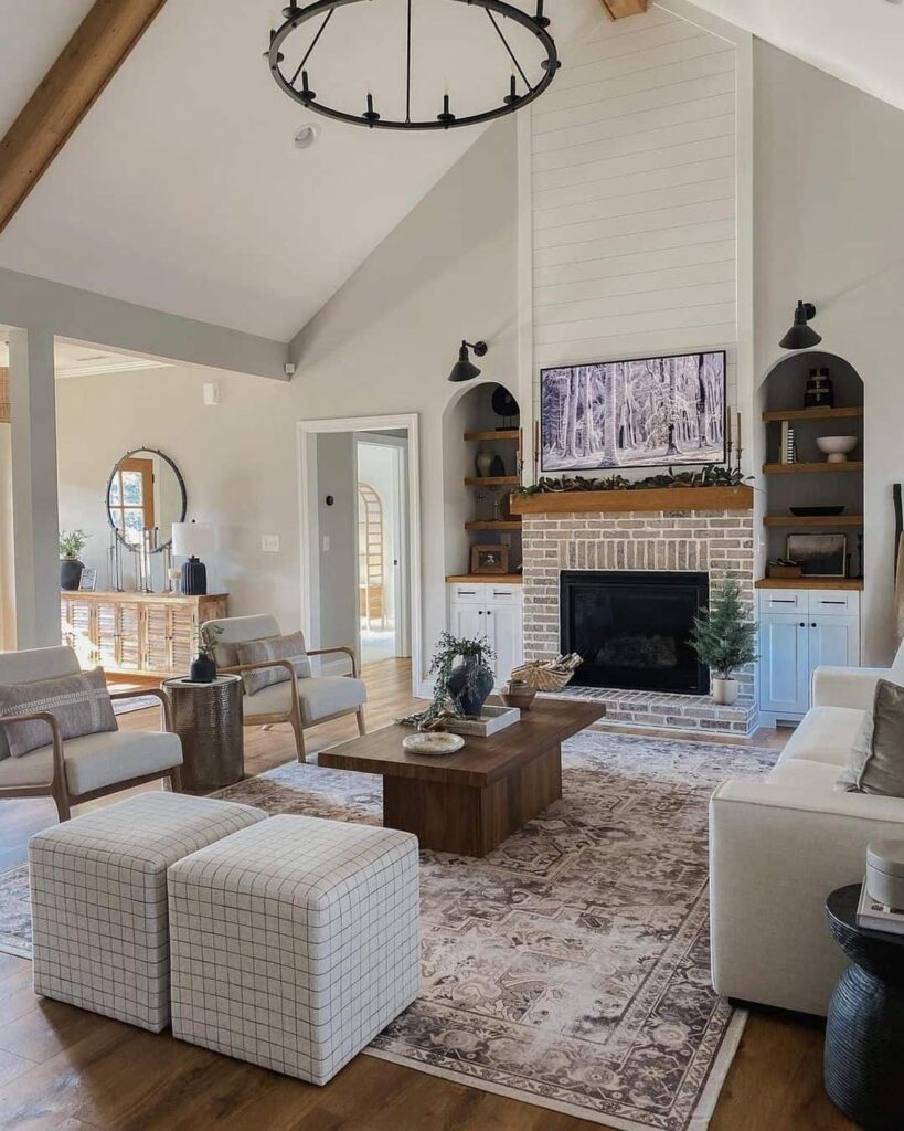 20 Eye-Catching Tall Wall Decor Ideas to Fill Your Space -Architectural ...