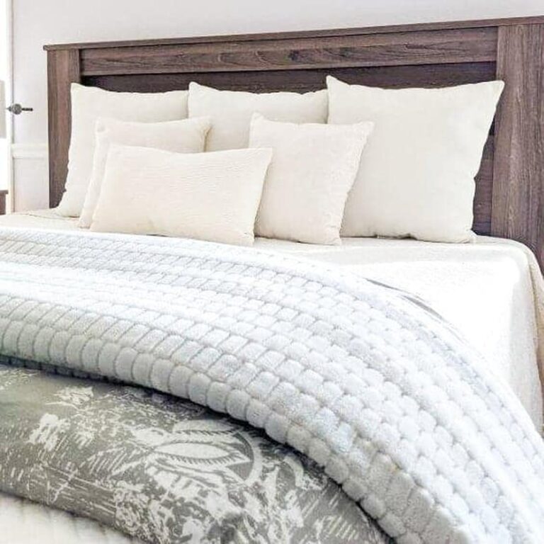 30 Creative Headboard Ideas for Your Bedroom -Architectural Foundation