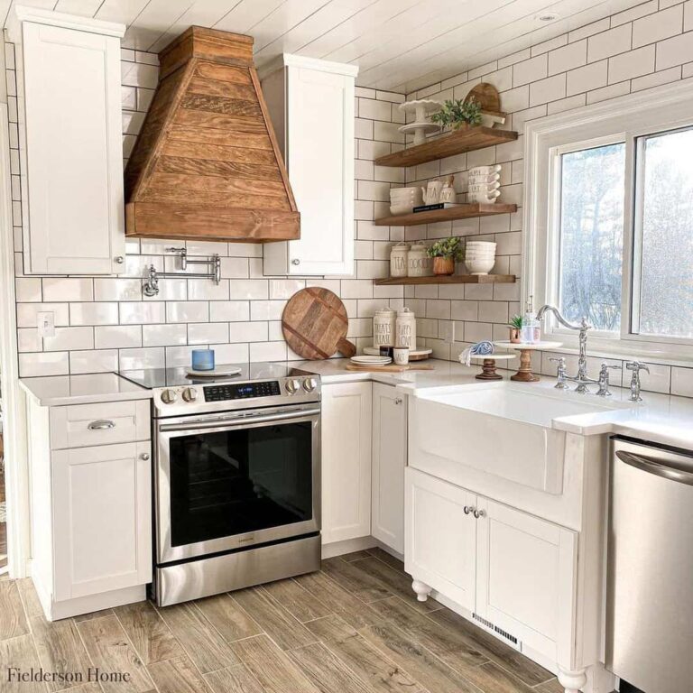 27 Stylish Pot Filler Ideas for an Effortless Kitchen Upgrade ...