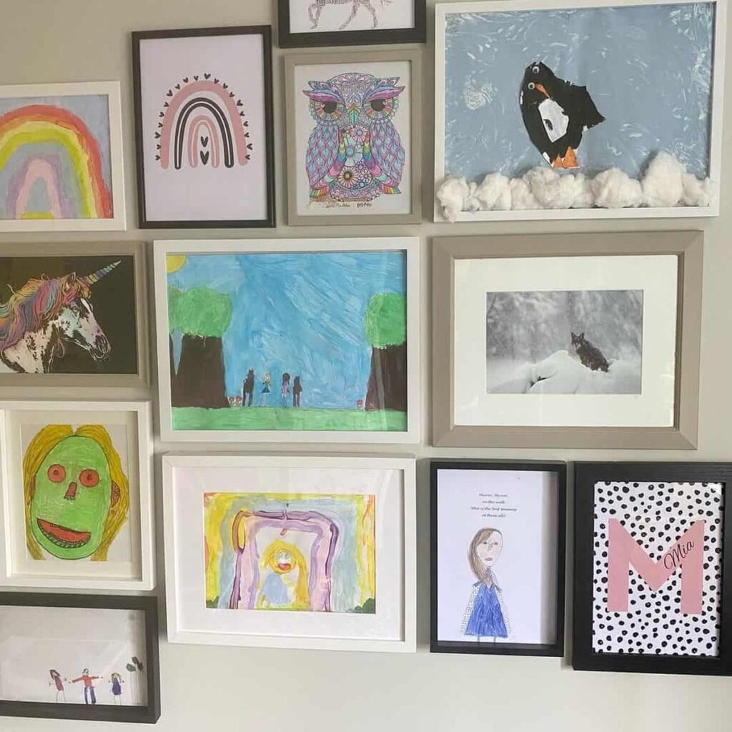 24 Wall Collage Layouts for a Unique Room Display -Architectural Foundation