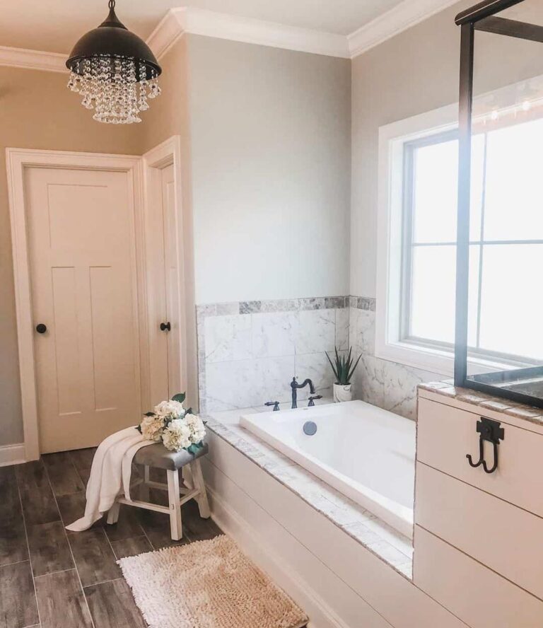 17 Functional Bathtub Ledge Ideas to Elevate Your Bathroom Experience ...