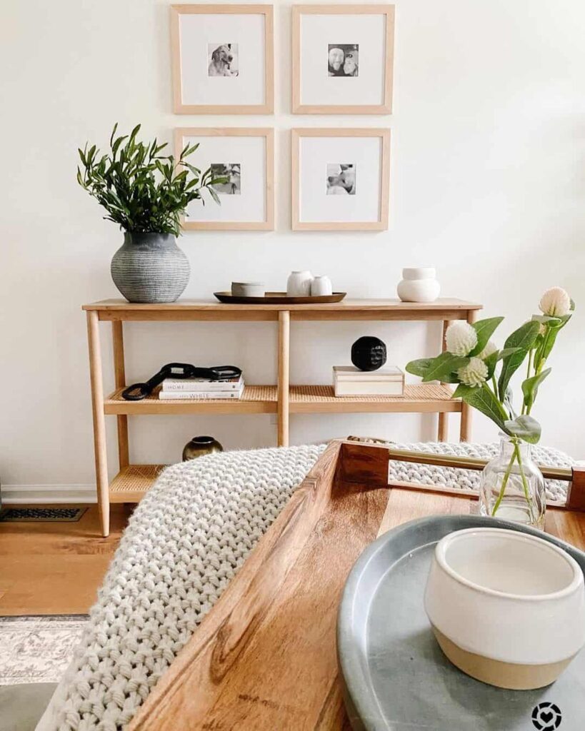 15 Gallery Wall Above Console Tables for Personal Touch -Architectural ...