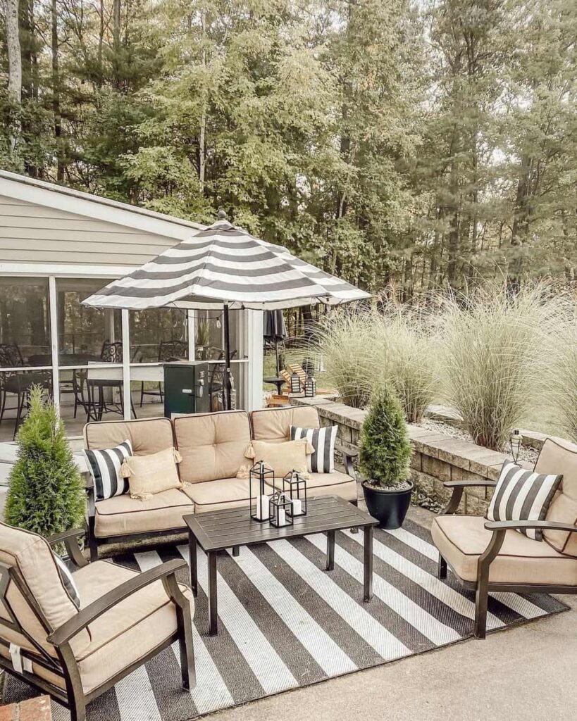 22 Clever Small Patio Decor Ideas to Make Every Inch Shine ...