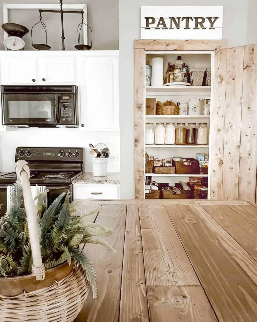 35 Practical Farmhouse Pantry Ideas to Organize Kitchen -Architectural ...