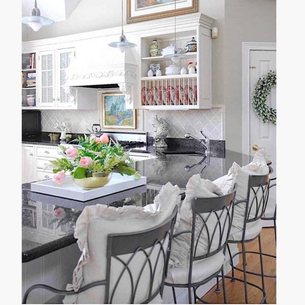 23 Beautiful Grey Kitchen Backsplash Ideas to Achieve a Classic Style ...