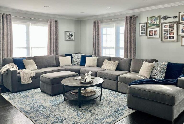 28 Best Sectional Layouts for Small Living Rooms -Architectural Foundation