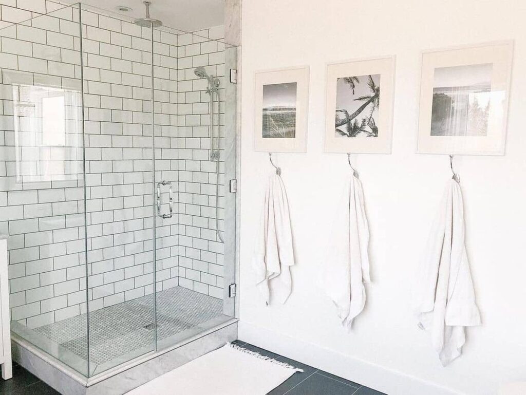 15 Clever Small Shower Designs to Maximize Space -Architectural Foundation