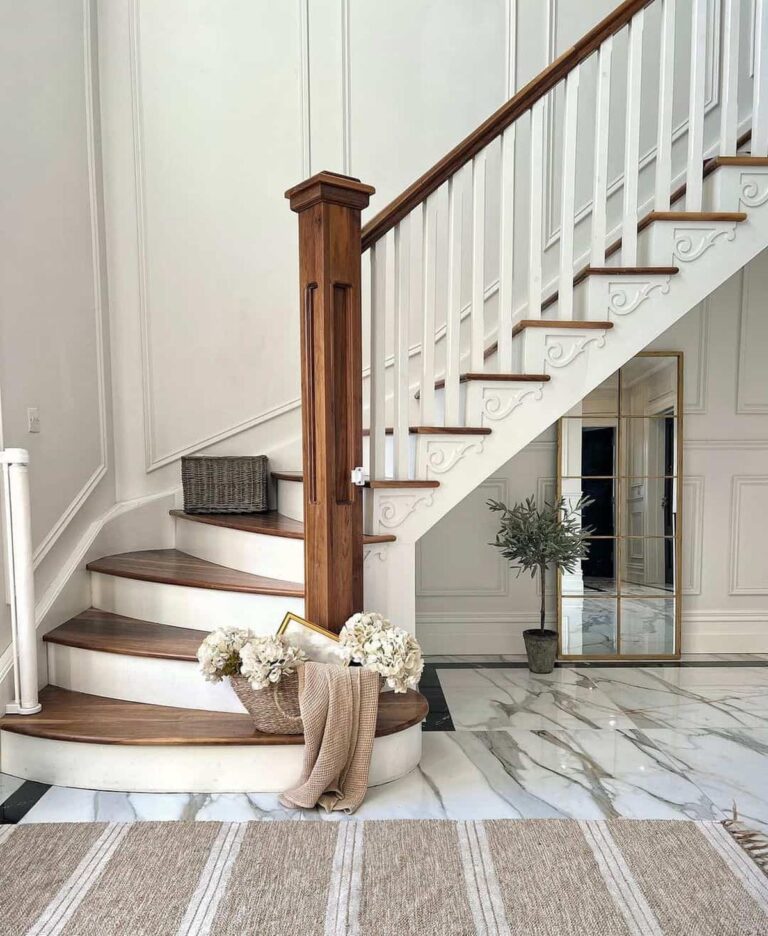 16 Sophisticated Curved Staircase Ideas for Grand Entrance ...