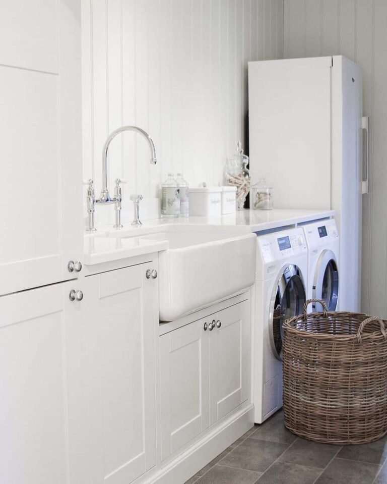 26 Top Utility Room Layouts to Simplify Life -Architectural Foundation