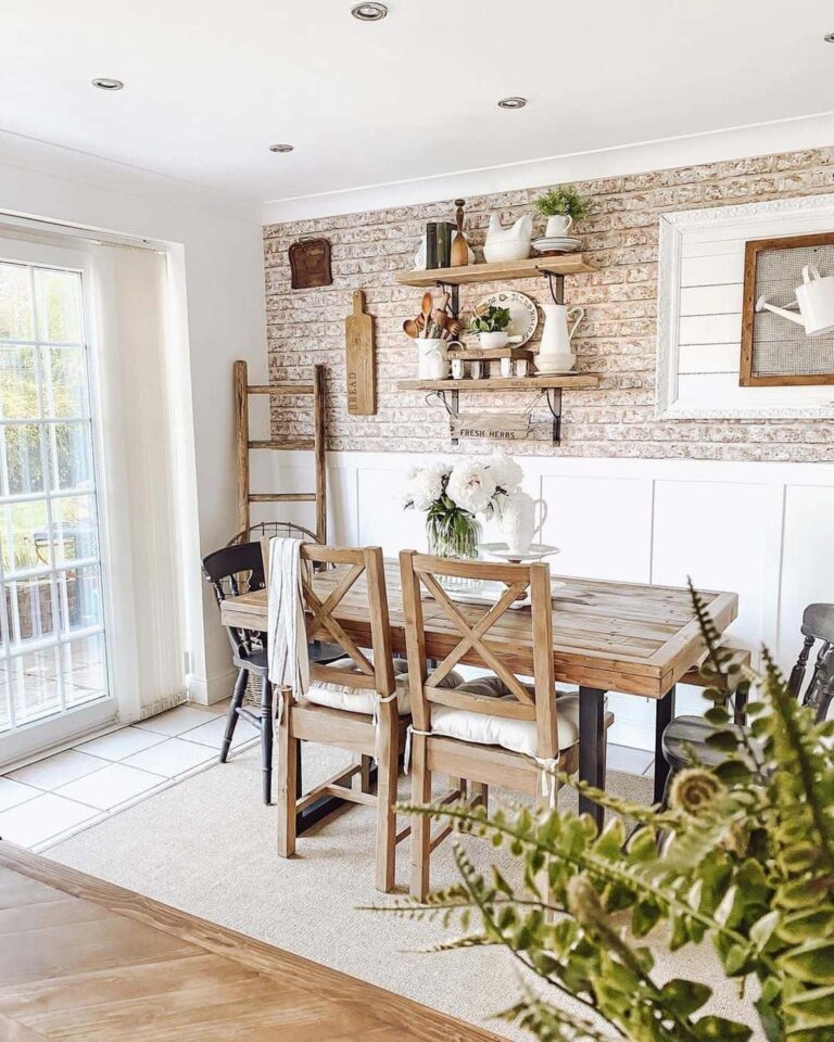 39 Board and Batten Half Wall Ideas to Add Texture to Any Room ...