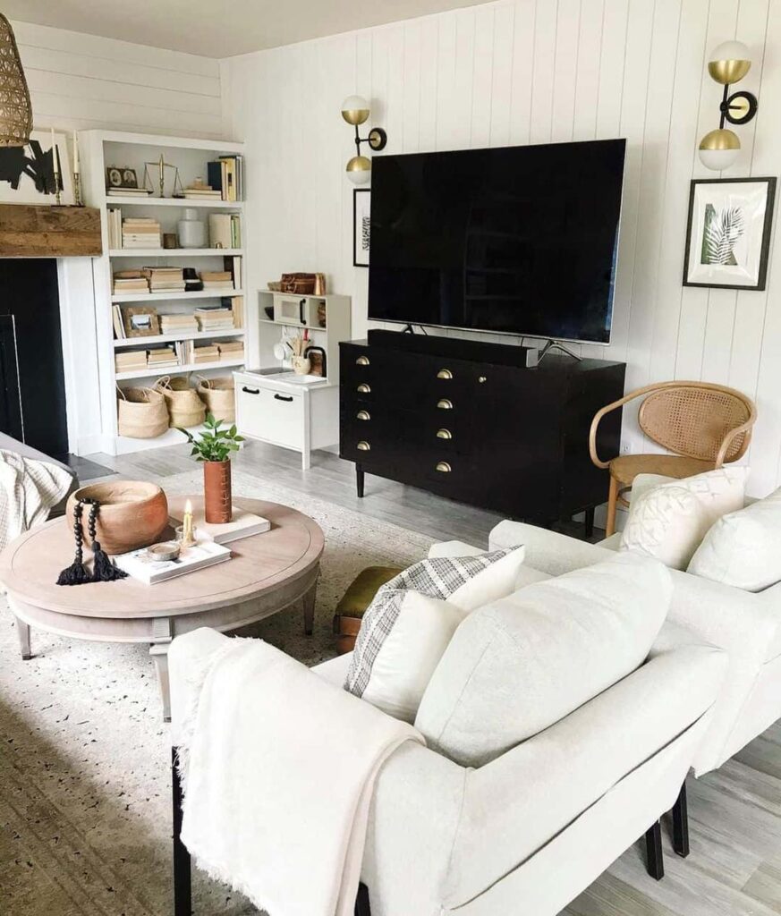 26 Cozy and Creative TV Room Ideas for Your Ultimate Viewing Space ...