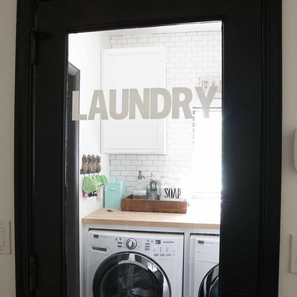27 Stylish Laundry Room Doors for Any Space -Architectural Foundation