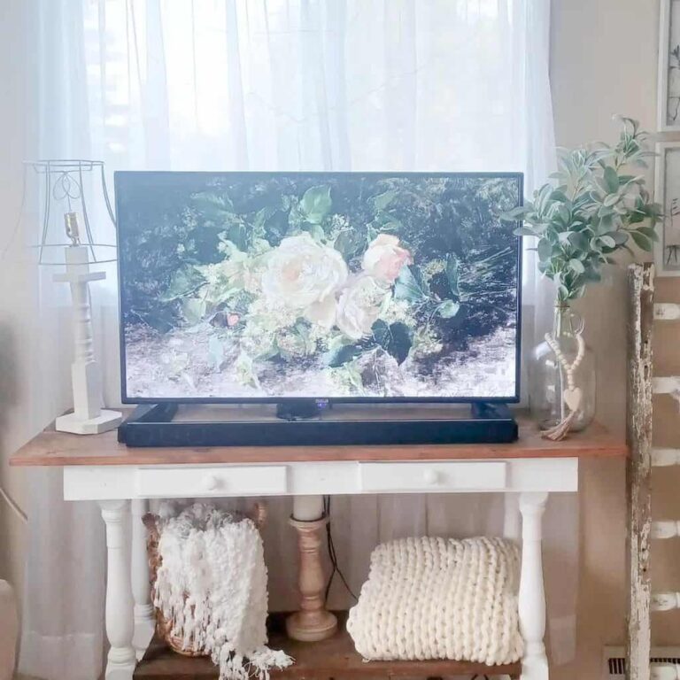 24 Creative Decorations Around a TV for a Modern Look -Architectural ...