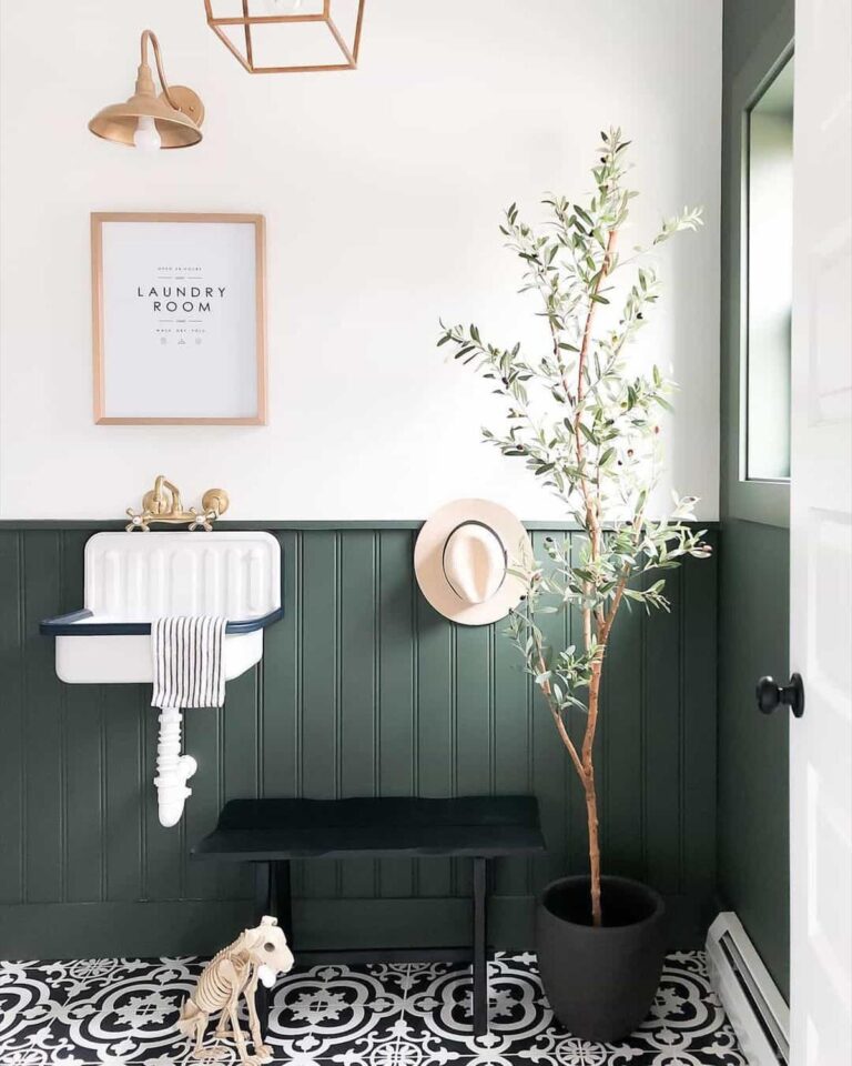 28 Unique Beadboard Wainscoting Ideas for a Cozy Feel -Architectural ...