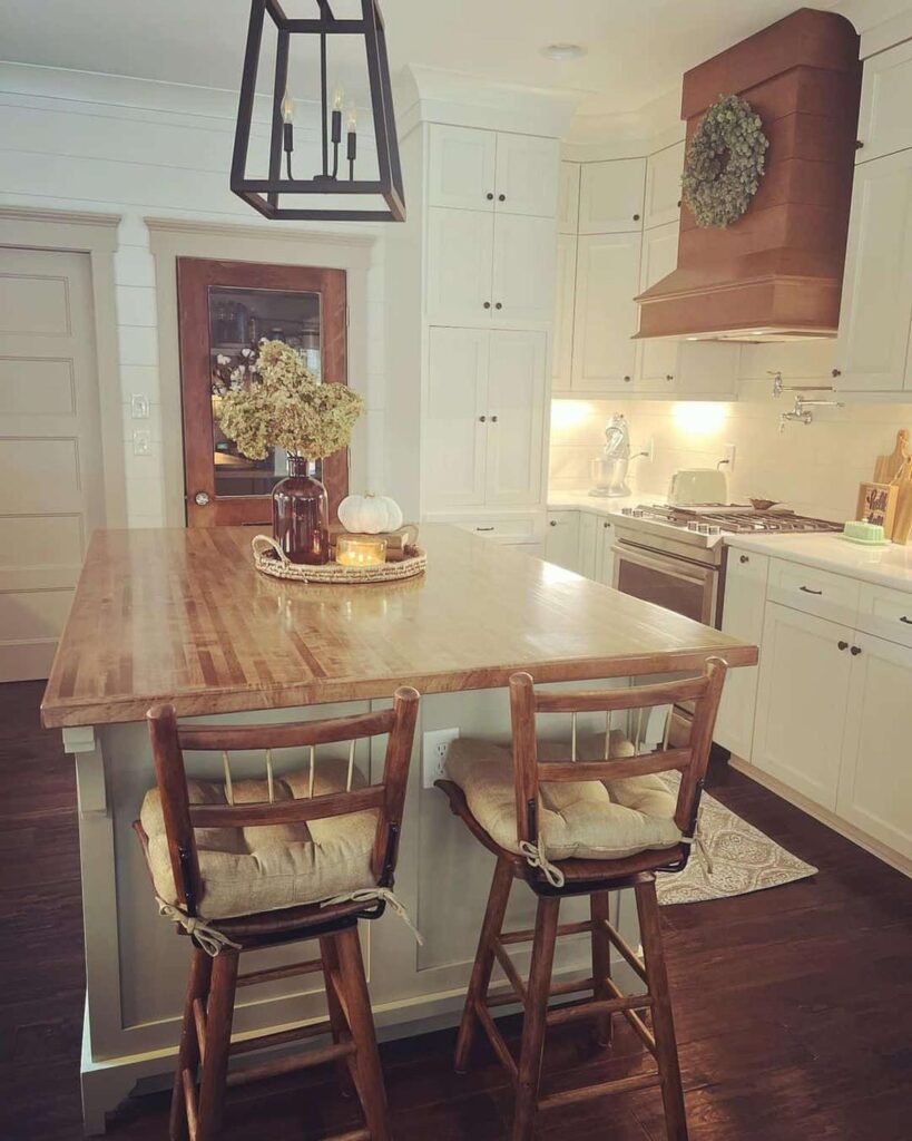 22 Small Kitchen Islands Perfect for Stylish Seating -Architectural ...