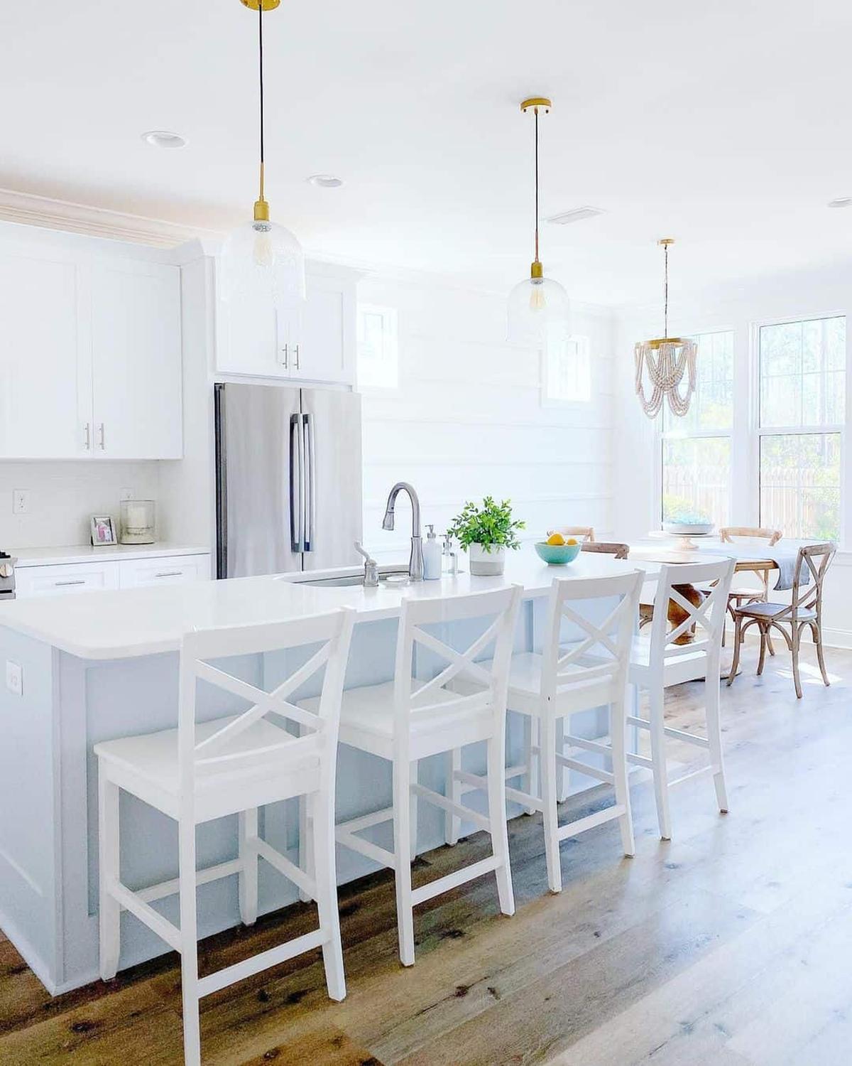 29 Elegant White Quartz Kitchen Countertop Ideas -Architectural Foundation