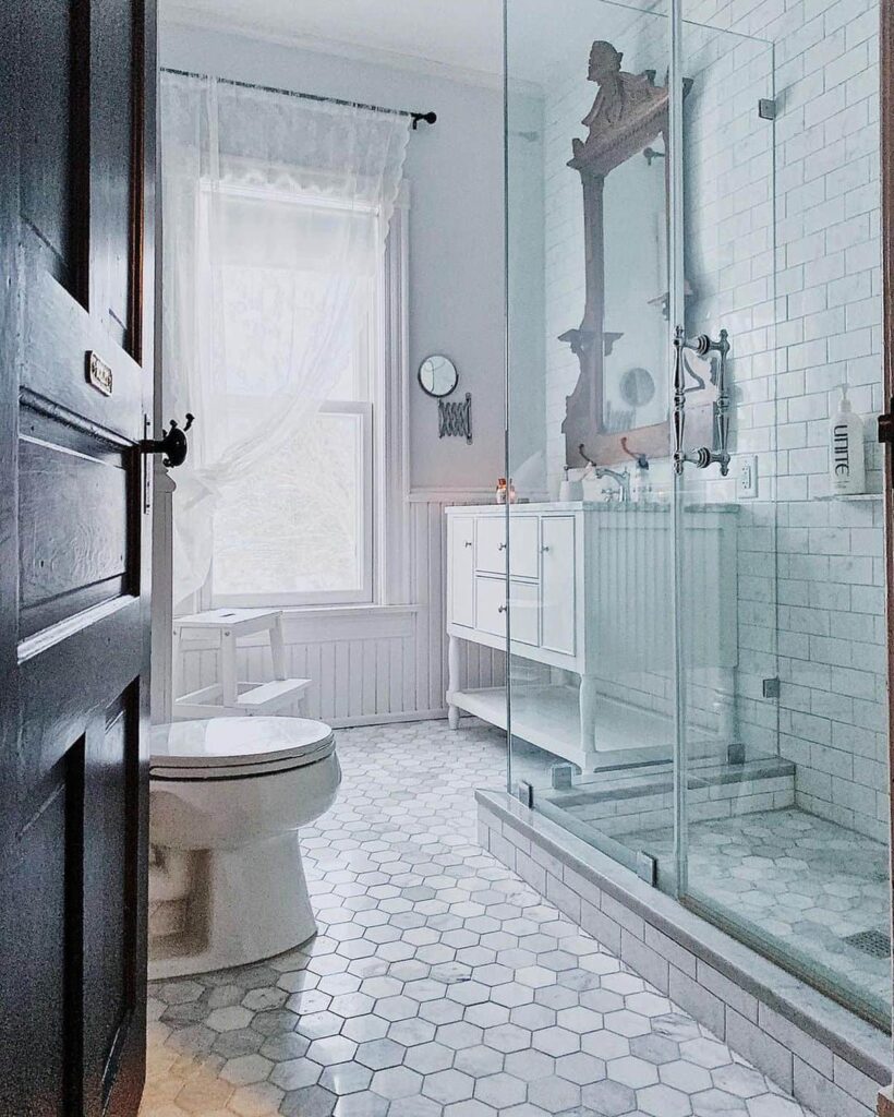 15 Clever Small Shower Designs to Maximize Space -Architectural Foundation