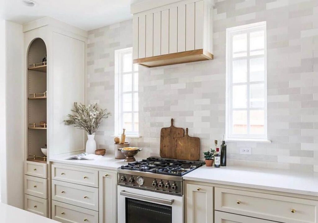 23 Creative Backsplash Around Window Ideas to Try -Architectural Foundation
