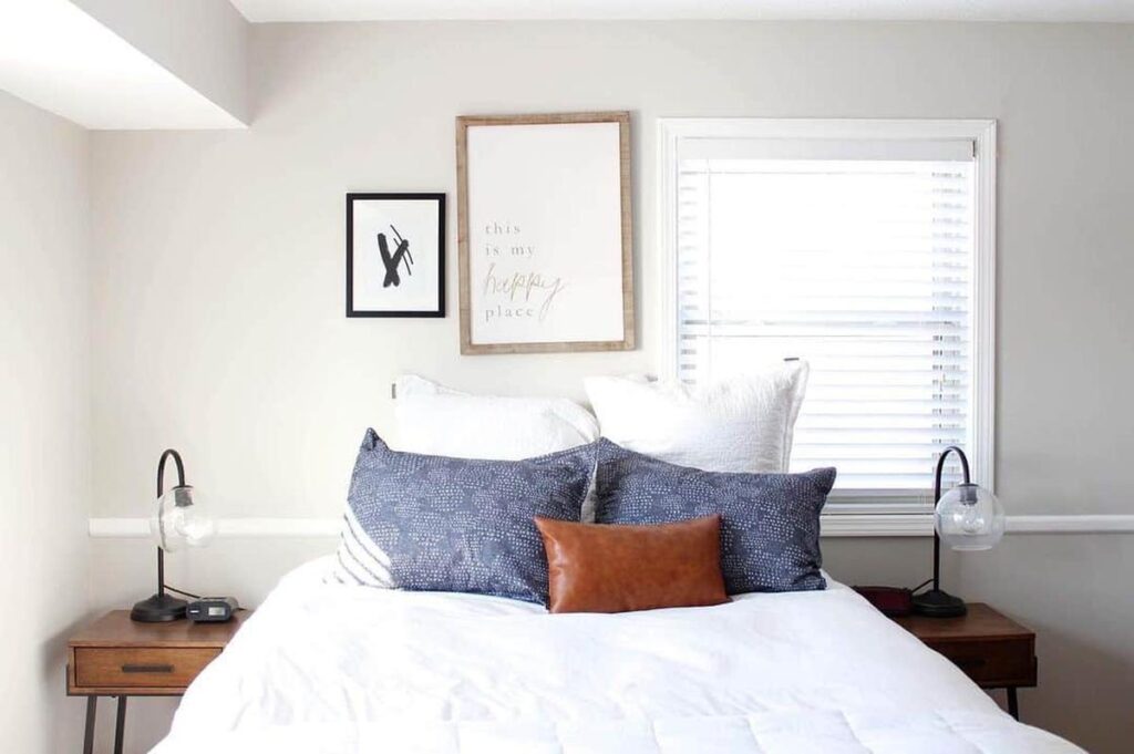 29 Modern Above Bed Decor Ideas to Complete Your Bedroom -Architectural ...
