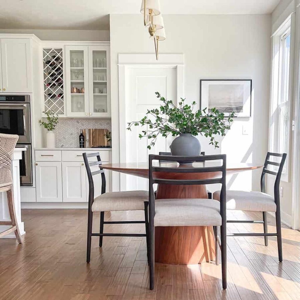 29 Top Round Dining Table Centerpiece Ideas -Architectural Foundation