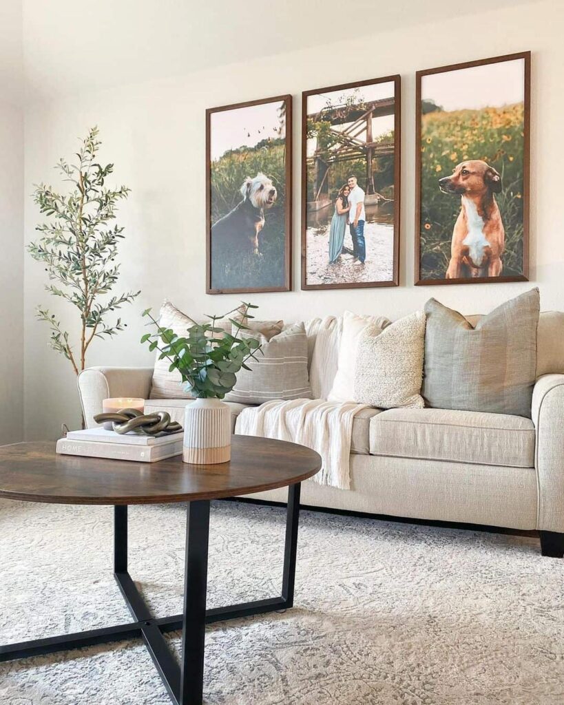 35 Unique Ideas for Displaying Three Photo Frames on a Wall ...