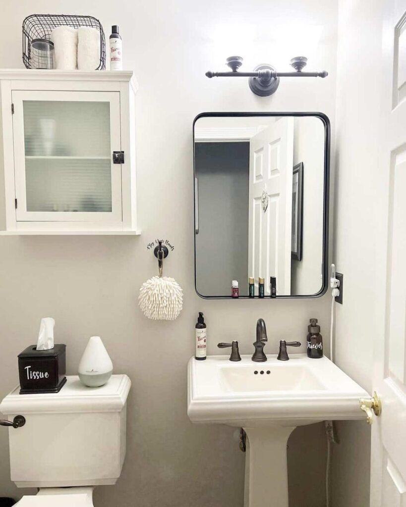 28 Smart Small Bathroom Ideas to Maximize Space -Architectural Foundation