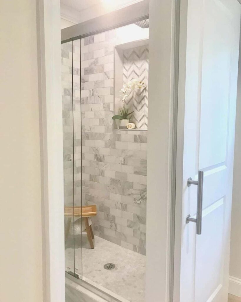 15 Clever Small Shower Designs to Maximize Space -Architectural Foundation