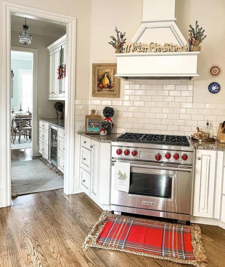 35 Stylish White Subway Tile Backsplashes to Inspire You -Architectural ...