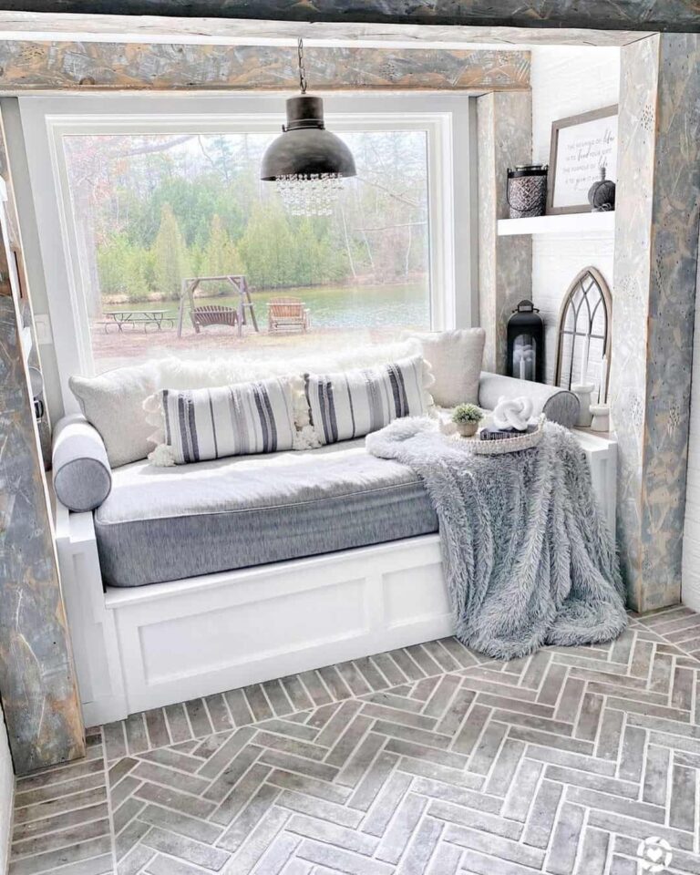 27 Cozy Daybeds for a Relaxing Spot -Architectural Foundation