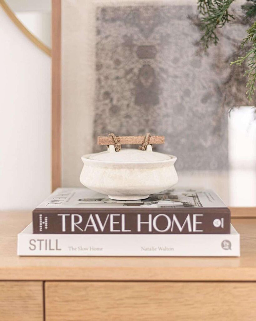 35 Creative Coffee Table Book Displays to Impress Guests -Architectural ...
