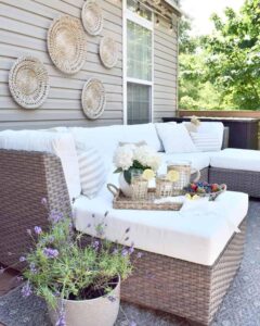 26 Inspiring Outdoor Sitting Ideas for Any Yard -Architectural Foundation