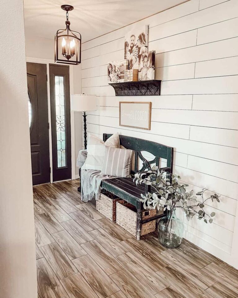 51 Ideal Farmhouse Entry Bench for a Warm Welcome -Architectural Foundation