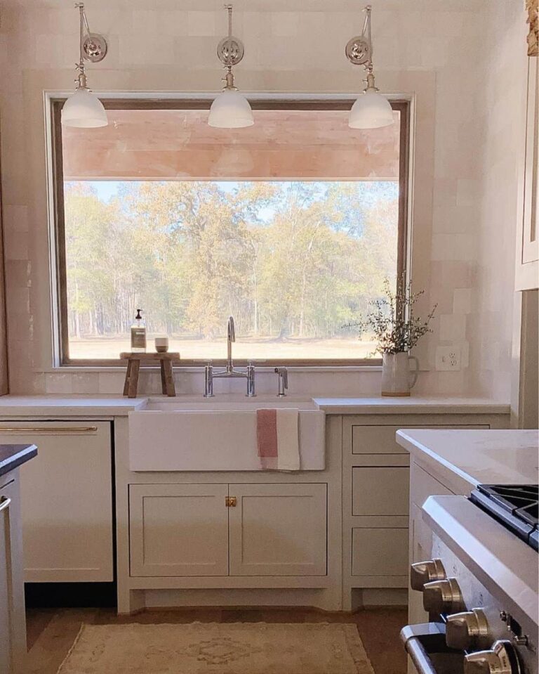 23 Creative Backsplash Around Window Ideas to Try -Architectural Foundation