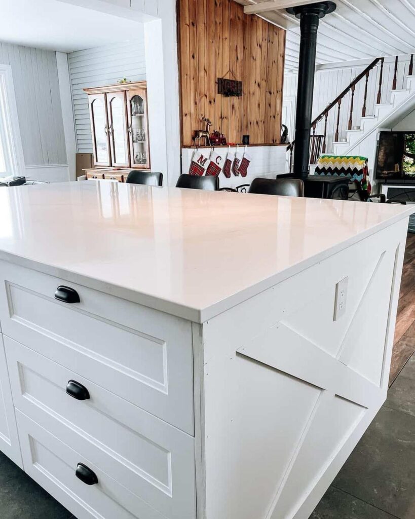 23 High-End Cabinet End Panel Designs for Luxury Kitchens ...