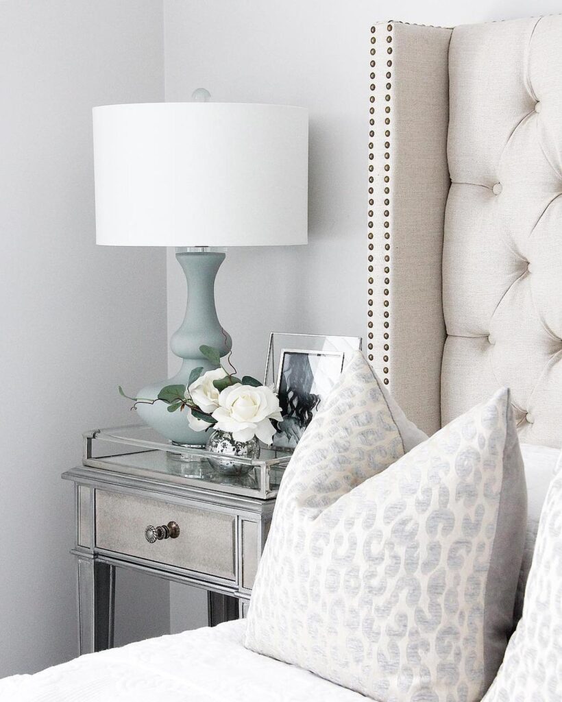 18 Inviting Blue Table Lamps to Illuminate Your Nautical Space ...